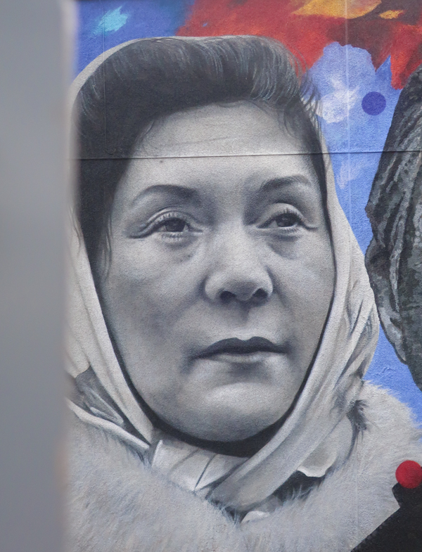 Queenie Watts's Instagram, Twitter & Facebook on IDCrawl